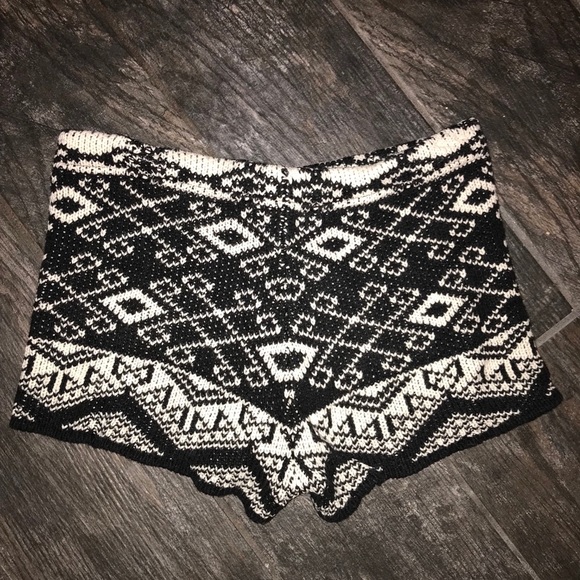 Ecote | Shorts | Ecote Brand Crochet Shorts Size Small | Poshmark